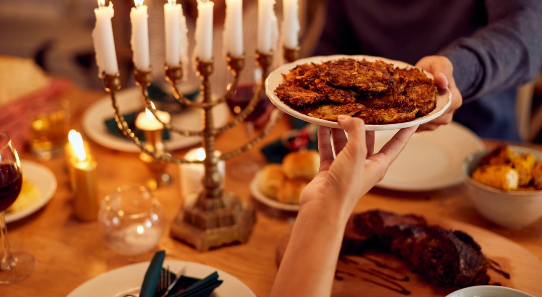 Hanukkah Gifts - 5 Jewelry Ideas | BriteCo Jewelry Insurance